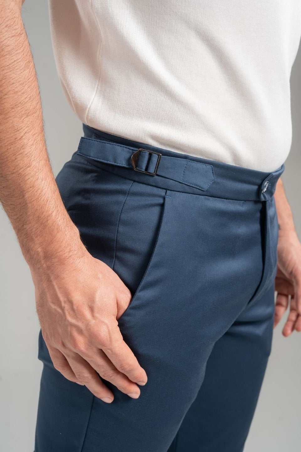 Calça Blaine Alfaiataria Com Ajuste Lateral - Linha Rich - Azul Escuro ...